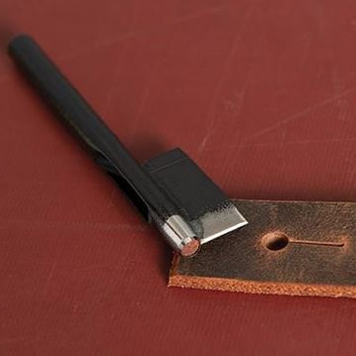 Professional Round Button Hole Punch, 3/16" ⋆ Hill Saddlery